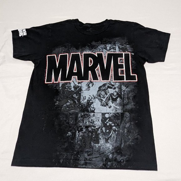 Marvel | Shirts | Universal Studios Marvel Logo Spiderman M Mens Black ...